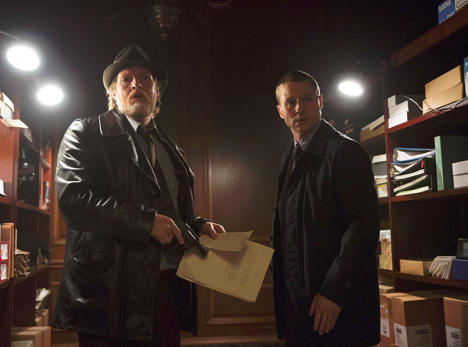 Foto De Donal Logue Gotham Foto Donal Logue Ben Mckenzie