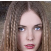 Erin Brown - SensaCine.com