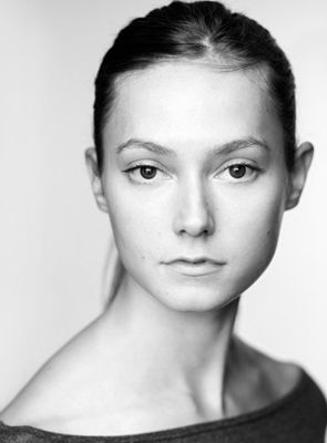 Lydia Wilson - SensaCine.com