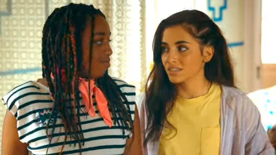 Ayla y los Mirror Tráiler - Vídeo Ayla y los Mirror - SensaCine.com