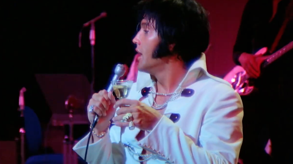 Tráiler de la película EPiC: Elvis Presley in Concert - EPiC: Elvis ...