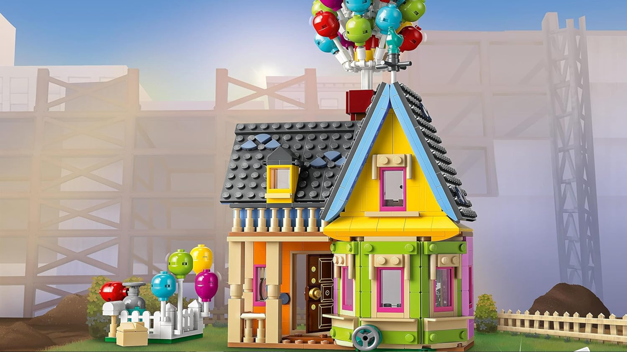 Vuelve a desplomarse el precio del set LEGO de la casa de 'Up' de Pixar ...