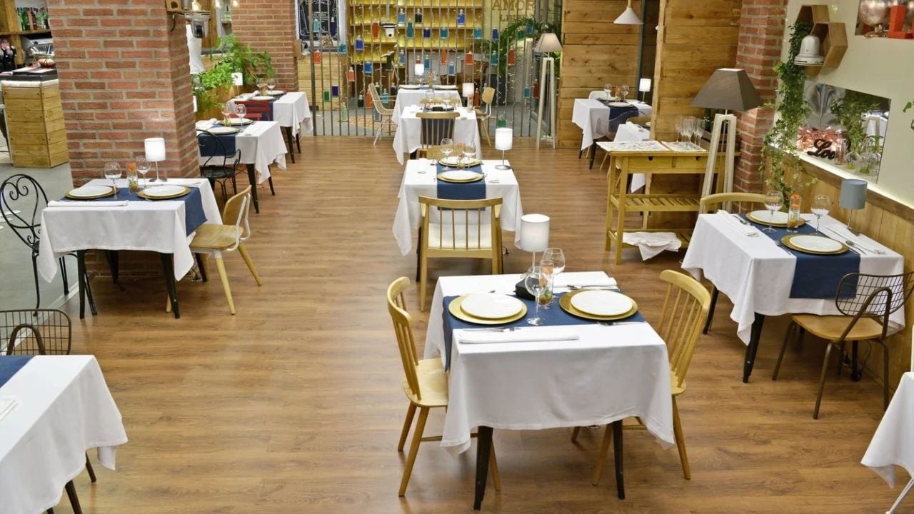 El restaurante de 'First Dates' parece el sitio ideal para tener una ...