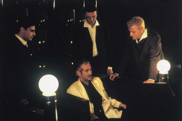 Foto de la película Gunblast vodka - Foto 4 por un total de 8 ...