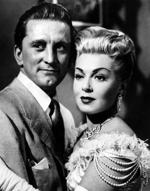 Foto de Lana Turner - Cautivos del mal : Foto Kirk Douglas, Lana Turner ...