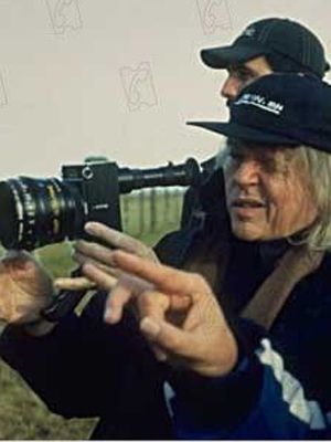 Christopher Hampton - SensaCine.com