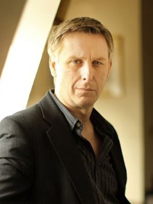 Stuart Graham - SensaCine.com