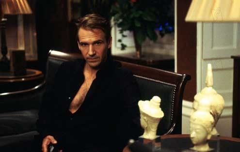 Foto de Ralph Fiennes - Alta sociedad : Foto Martha Fiennes, Ralph ...