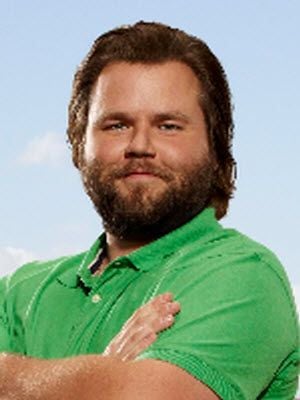 Tyler Labine - SensaCine.com