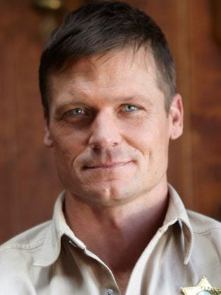 Bailey Chase - SensaCine.com