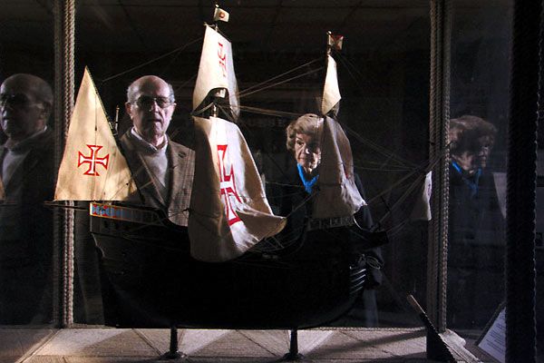 Foto de Maria Isabel de Oliveira - Cristobal Colón, el enigma : Foto ...