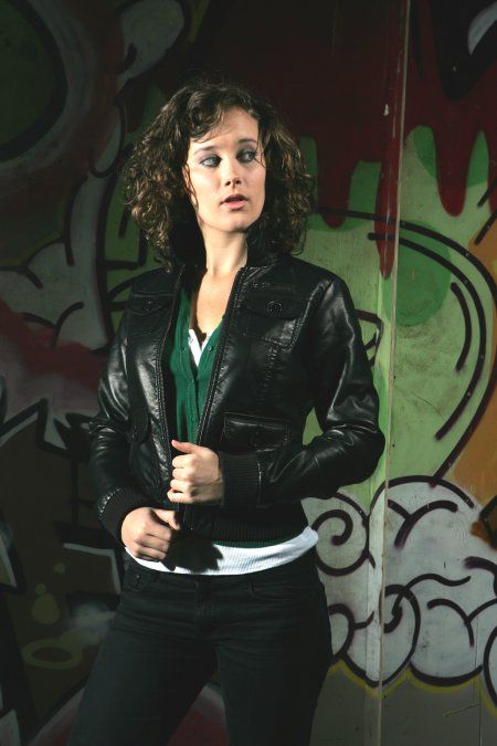 Foto de April Pearson - Foto April Pearson - Foto 5 de 12 - SensaCine.com