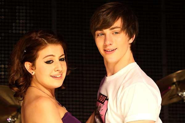 Foto de Aaron Taylor-Johnson - Mi gato Angus, mi primer morreo y el ...