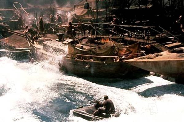 Foto de la película Waterworld - Foto 29 por un total de 38 - SensaCine.com
