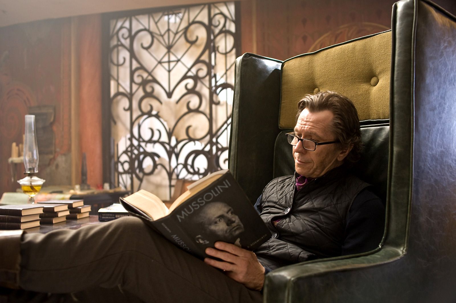 Foto de Albert Hughes - El libro de Eli : Foto Gary Oldman, Allen ...
