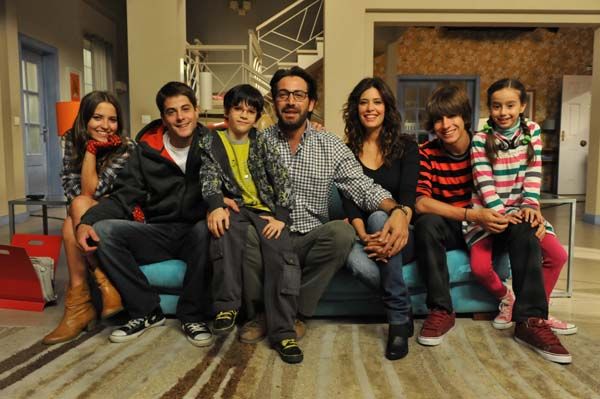 Los Protegidos : Foto Mario Marzo, Antonio Garrido, Angie Cepeda ...