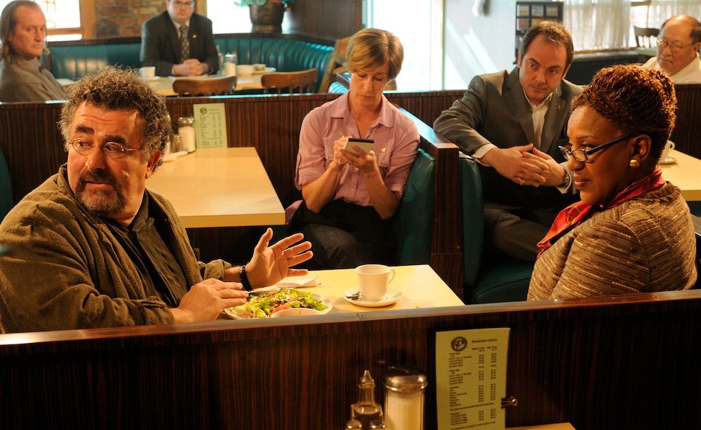 Foto de CCH Pounder - Foto Saul Rubinek, CCH Pounder, Mark Sheppard ...