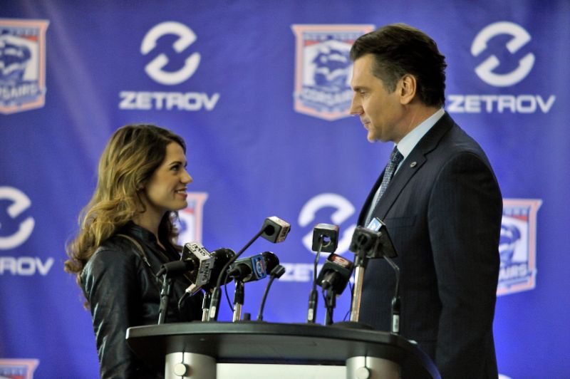 Foto de Peter J. Lucas - Nikita (2010) : Foto Lyndsy Fonseca, Peter J ...