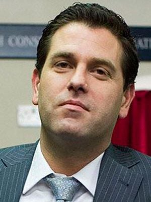 Patrick Baladi - SensaCine.com