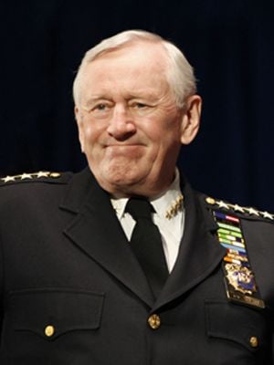 Len Cariou - SensaCine.com