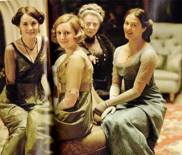 Foto de Jessica Brown Findlay - Foto Michelle Dockery, Laura Carmichael ...