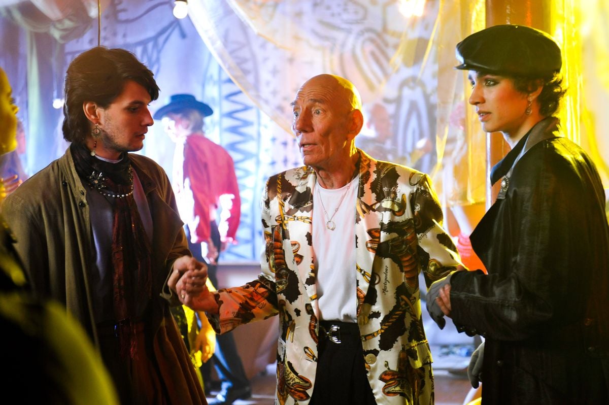 Foto de Pete Postlethwaite - Foto Robert Sheehan, Ben Barnes, Pete Postlethwaite - Foto 6 de 20 ...