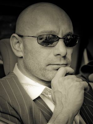 Tony Carrera - SensaCine.com