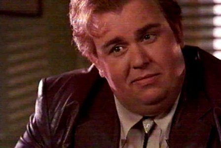 Foto de la película ¿Quién es Harry Crumb? - Foto 2 por un total de 6 ...