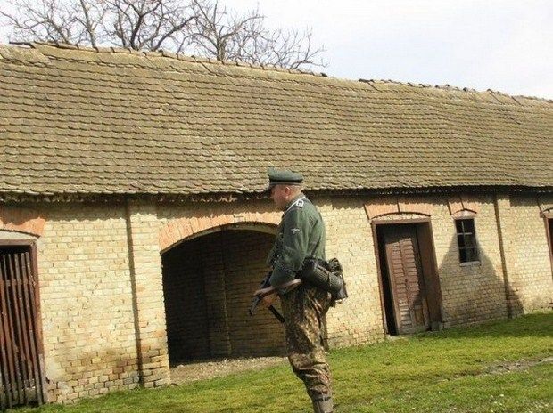 Foto de la película Red Rose of Normandy - Foto 7 por un total de 7 ...