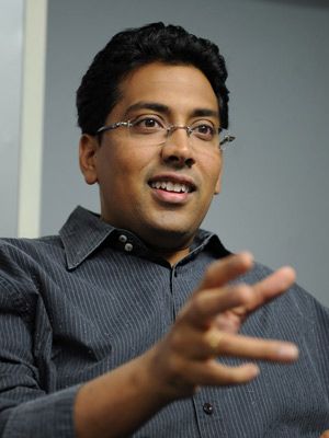 Chakri Toleti - SensaCine.com