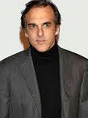 Paco Arango - SensaCine.com