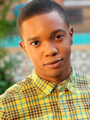 Benjamin Charles Watson - SensaCine.com