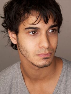 Elyes Gabel - SensaCine.com