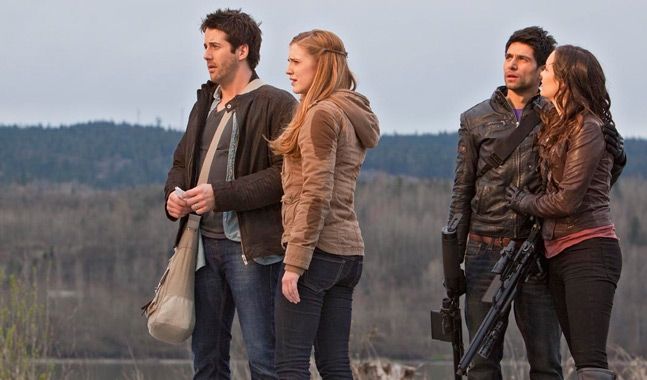 Foto de Niall Matter - Primeval: New World : Foto Niall Matter, Sara ...