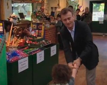 Outnumbered - season 1 Clip VO - Vídeo Outnumbered - SensaCine.com