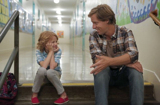 Ben & Kate : Ben & Kate : Foto Maggie Elizabeth Jones, Nat Faxon - Foto ...
