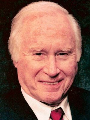 George Coe - SensaCine.com