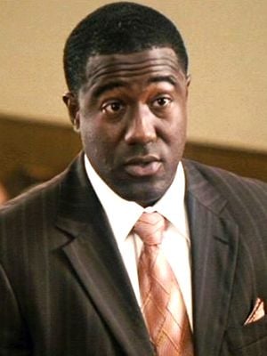 E. Roger Mitchell - SensaCine.com