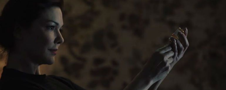 'Inside': Rachel Nichols protege a su bebé en el primer tráiler de la ...