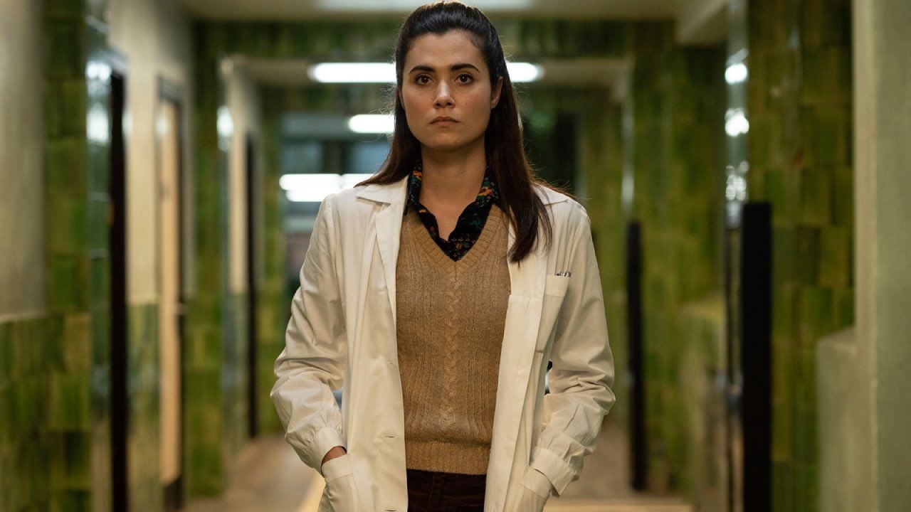 Psicólogos y psiquiatras reales para 'Los renglones torcidos de Dios ...