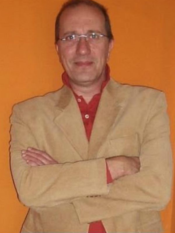 Ernesto Claudio - SensaCine.com