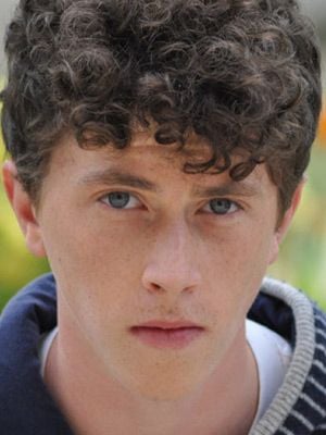 Finnegan Oldfield - SensaCine.com