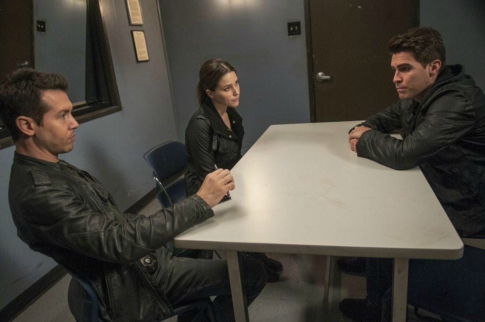 Chicago PD : Chicago PD : Foto Sophia Bush, Jon Seda, Josh Segarra ...