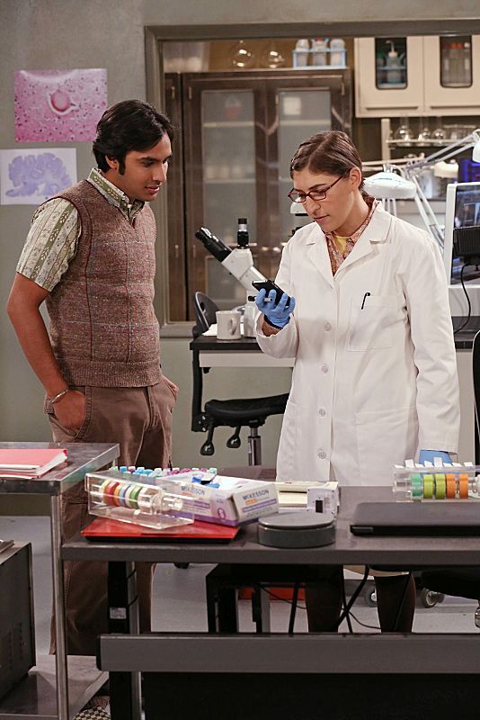 Foto de Mayim Bialik - The Big Bang Theory : Foto Kunal Nayyar, Mayim Bialik - Foto 243 de 352 ...