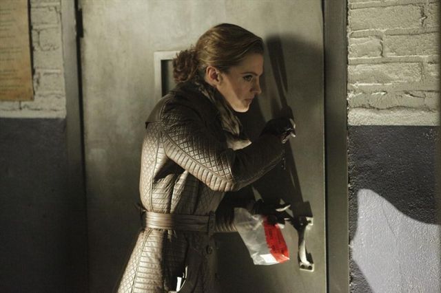 Foto de Stana Katic - Castle : Foto Stana Katic - Foto 148 de 555 ...