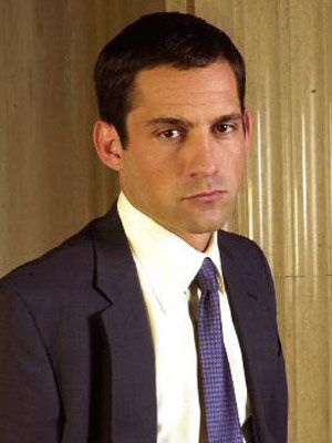 Enrique Murciano - SensaCine.com