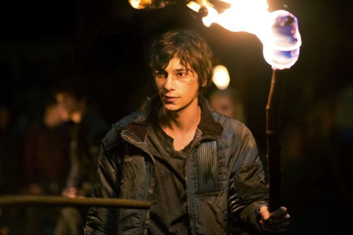 Foto de Devon Bostick - Los 100 : Foto Devon Bostick - Foto 27 de 42 ...