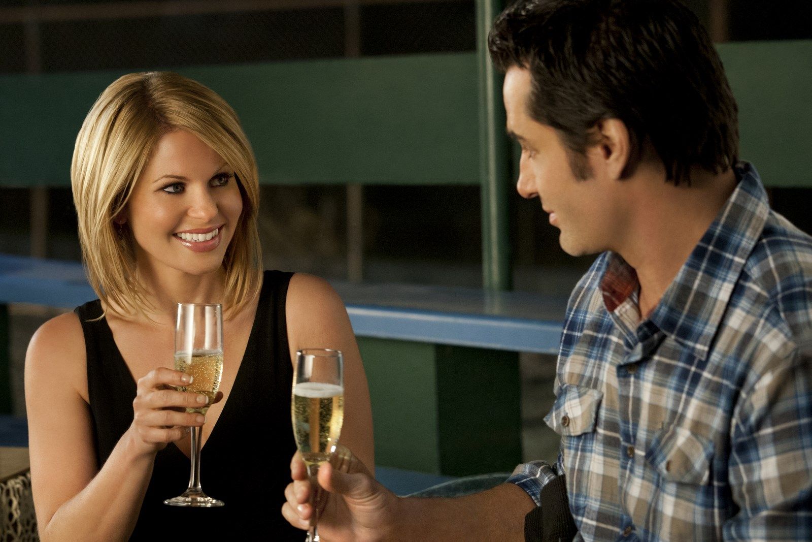 Foto de Victor Webster - Foto Victor Webster, Candace Cameron Bure ...