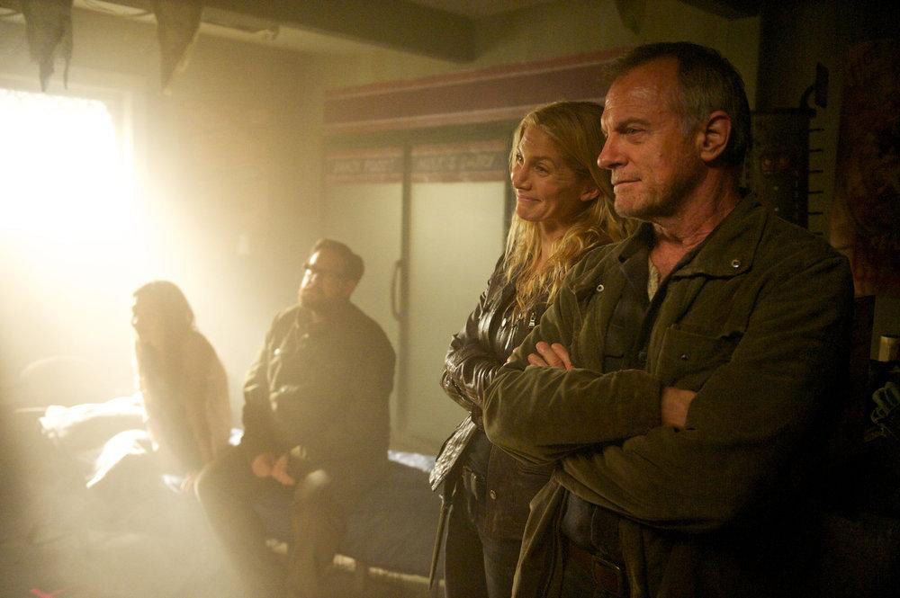 Revolution (2012) : Revolution (2012) : Foto Zak Orth, Elizabeth ...