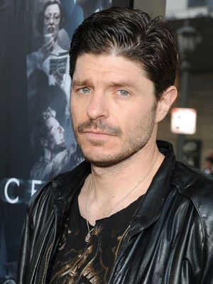 Damian John Harper - SensaCine.com
